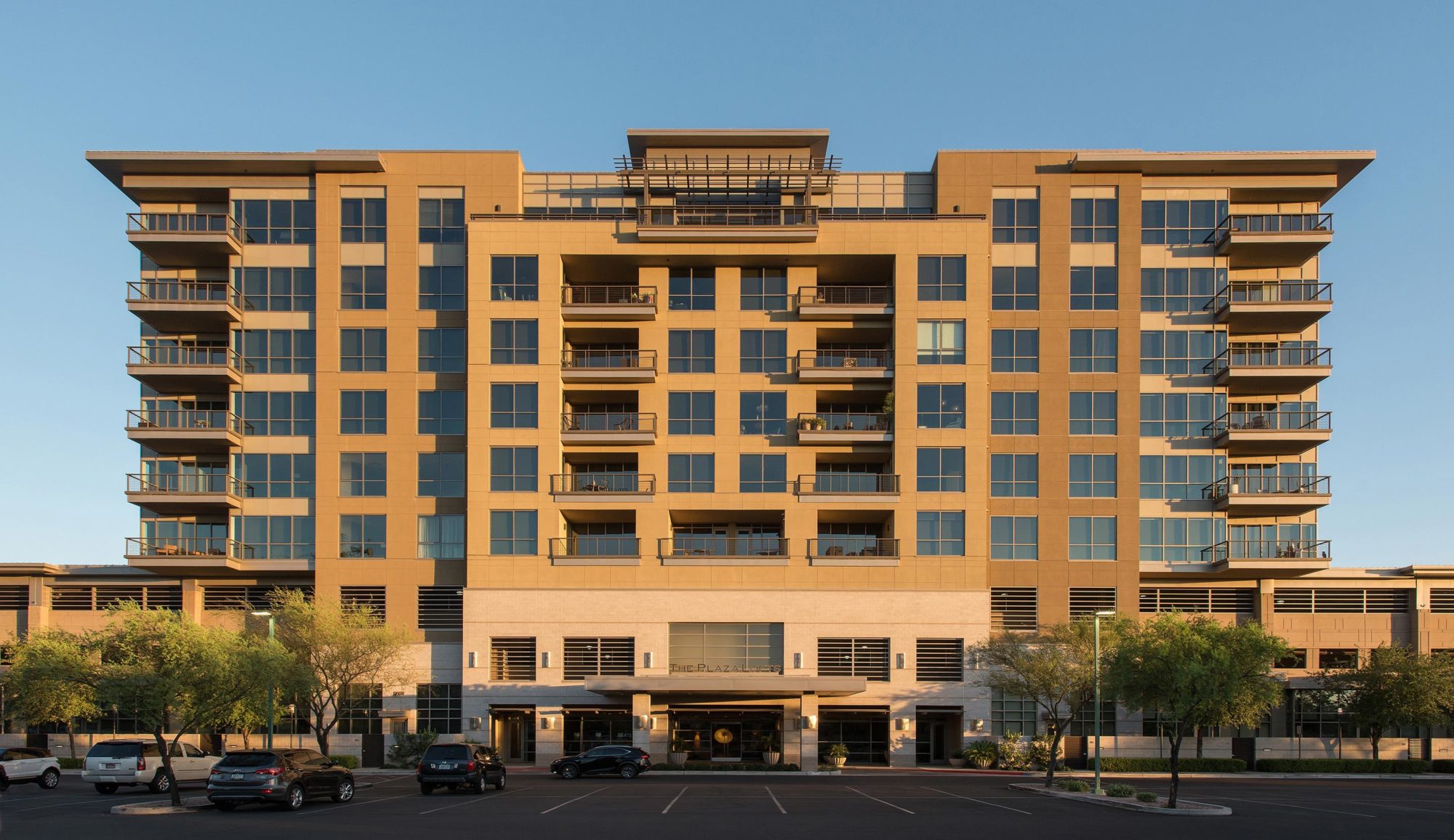 Kierland Plaza Lofts & Tower Lofts - Nelsen Partners Architects